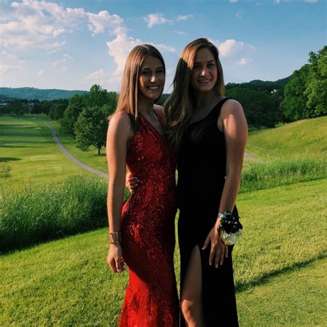 Sophie Hutton Youtube