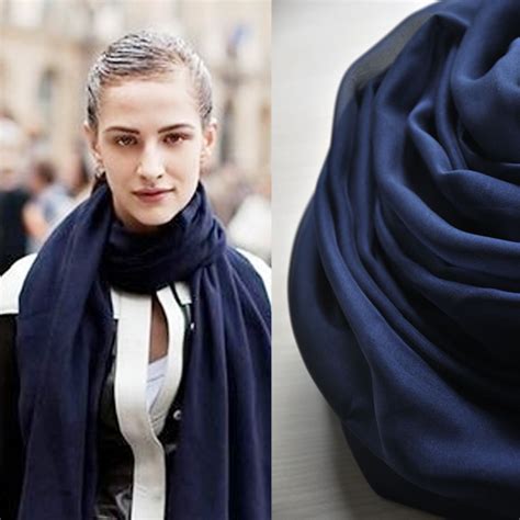 春秋皇室蓝色纯色真丝围巾围脖 丝巾桑蚕丝正品空调披肩超长款女 Tianshizmh