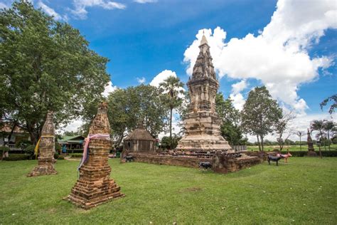 พระธาตุก่องข้าวน้อย