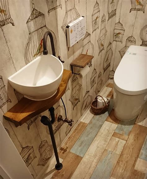 そのトイレ、壁紙でおしゃれ空間に激変させよう！実例やおすすめをご紹介｜mamagirl ママガール