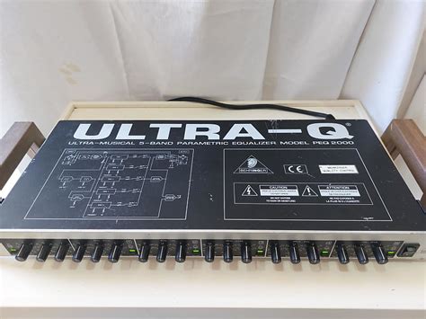 Behringer Peq 2000 Ultra Q 5band Parametric Equalizer Reverb