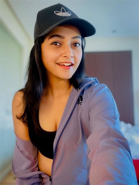 Sharanya R Rmallubabes