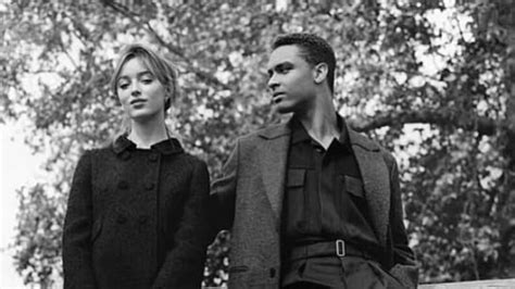 Reg Jean Page Reveals He And Phoebe Dynevor Had Horrendous Coffee