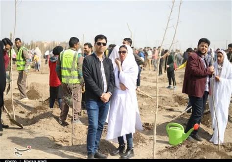 جشن درختکاری در مشهد با حضور فرزندان آسایشگاه شهید بهشتی فیلم تسنیم