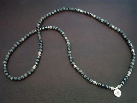 Black Moonstone: The Most Comprehensive Guide - Gemstonist