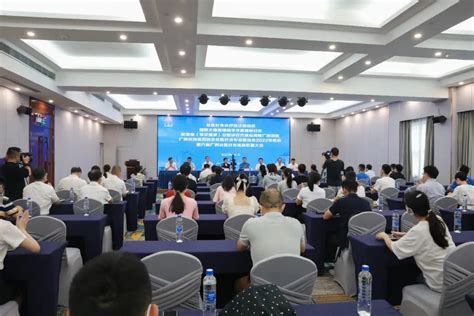 一附院成功召开壮医针灸诊疗技法培训班暨国医大师黄瑾明学术思想研讨会 学校要闻 校园新闻 新闻中心 广西中医药大学