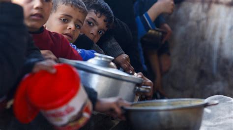 الصحة العالمية طفل من كل ستة أطفال في شمال غزة يعاني من سوء حاد في