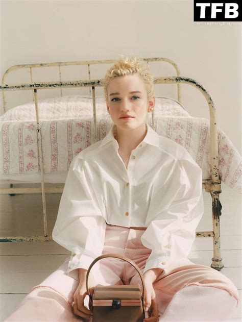 Julia Garner Nude Sexy Collection Photos Videos Onlyfans Leaked Nudes