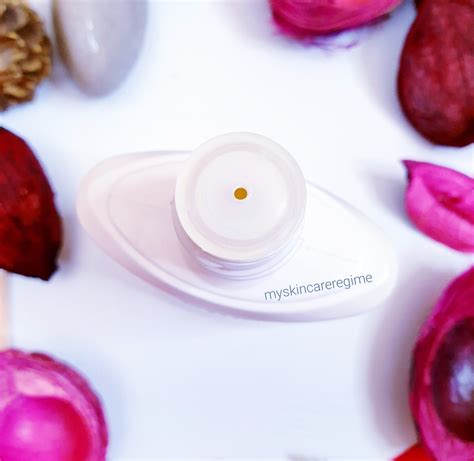 Review Eucerin Sensitive Protect Sun Fluid Mattifying Spf50 My