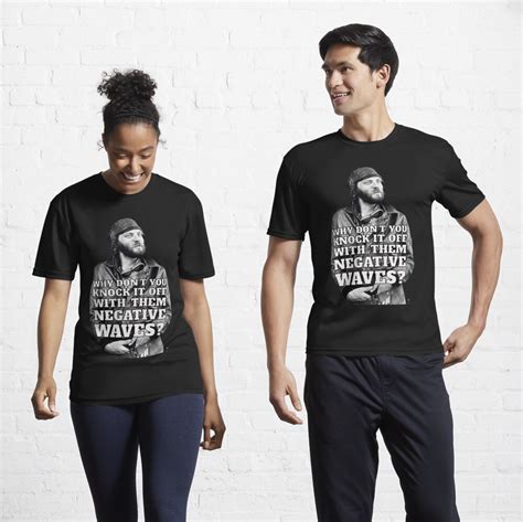 Negative Waves Donald Sutherland As Oddball In Kellys Heroes