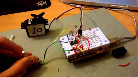 Using A Potentiometer To Control Servo Motor Youtube