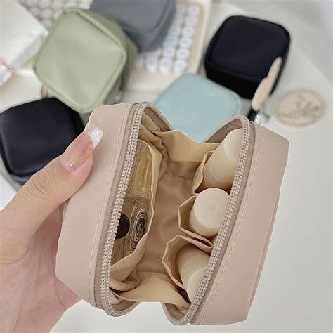 올마이라이프 5color 마카롱 여행용 미니 파우치 스킨 로션 화장품 휴가 여행 수납공간 소형 가방 주머니 콤팩트 용량 귀여운 선물