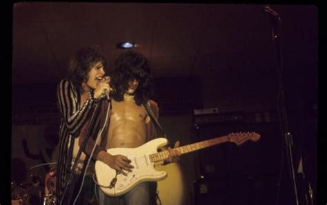 Pin By Kitty Miller On Someone I Can T Resist Steven Tyler Aerosmith Joe Perry