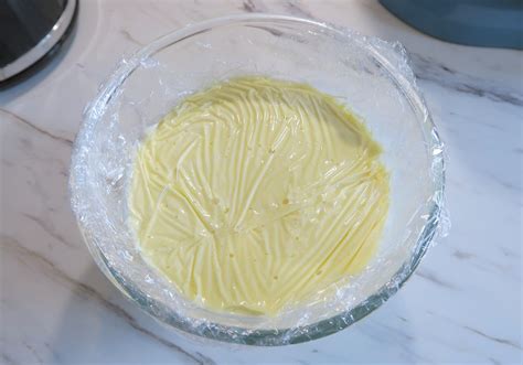 Homemade Custard The Baking Explorer