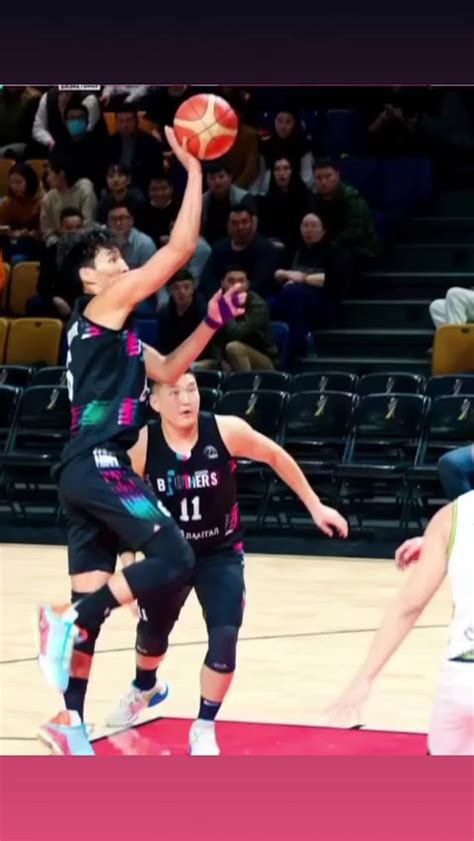 3 сарын 11нд Korea сагс лиг 💯Та бүхэн амралтын өдөрөө солонгос улсын сагсан бөмбөгийн лигийн