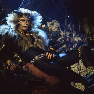 Rum Tum Tugger Rockstar Gallery Cats Musical Wiki Fandom Cats