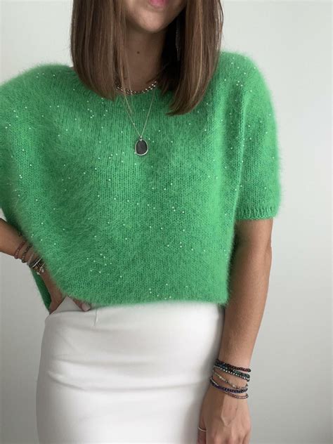 Джемпер БУСИНЫ купить в интернет магазине в 2025 г Модели Женские свитера Наряды