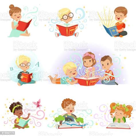 사랑 스러운 작은 남자와 여자 앉아 동화를 읽고 설정 합니다 아 이들이 멋진 상상력 벡터 일러스트 개념에 대한 스톡 벡터 아트 및 기타 이미지 Istock