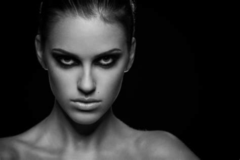 02 Displacement Map Shift Art