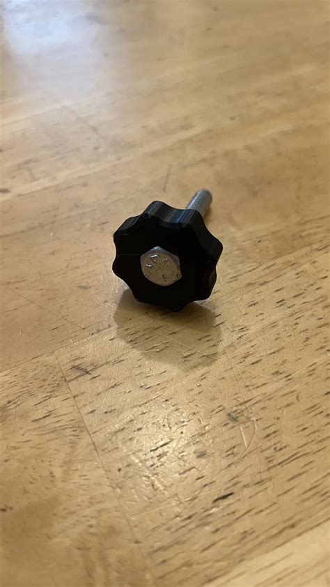 Twist Knob For 14 20 Bolts By Ericsbigworld Makerworld Download Free 3d Models