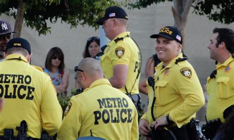 Las Vegas Police Officer Uniform 42 New Police Officers Join The Las