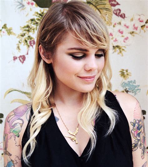 Coeur De Pirate Béatrice Martin Est Maman