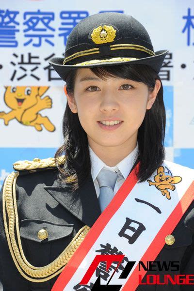 ボードA Face studyのピン 桜庭ななみ 女性警察官 桜庭