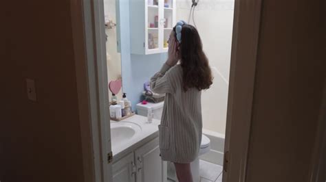 Tween Skincare Obsession Fuels Industry Boom And Raises Concerns Pbs News
