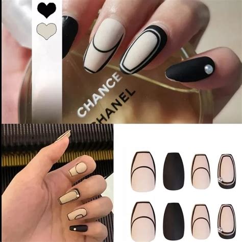 Накладные ногти 24 штуки — цена 220 грн в каталоге Накладные ногти Купить товары для красоты и