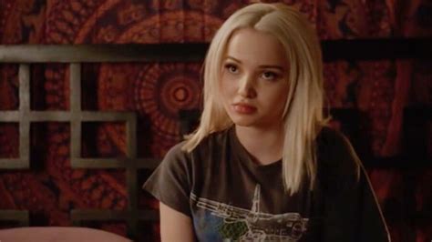 See Dove Cameron Pose In A Sexy Lace Bra And Sunglasses Giant Freakin Robot