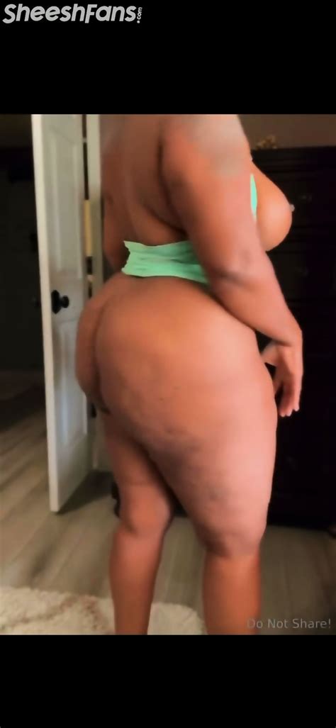 Msfoxy1 Aka Kenyatta Averett Big Bare Ebony Tits Out And Bendover