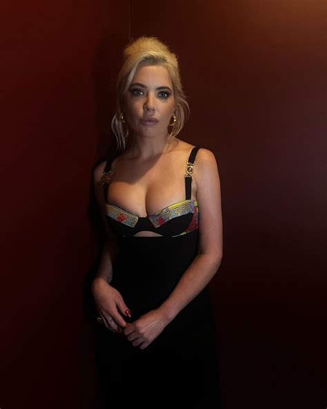 Ashley Benson Flaunts Her Tits In Deep Cleavage Photos GIF The Fappening
