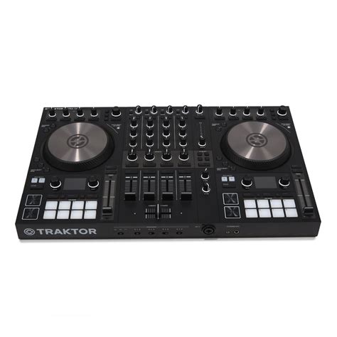Native Instruments Traktor Kontrol S4 Mk3 Gear4music