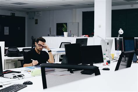 Quantum Keys With Imperfect Devices Cesga Centro De