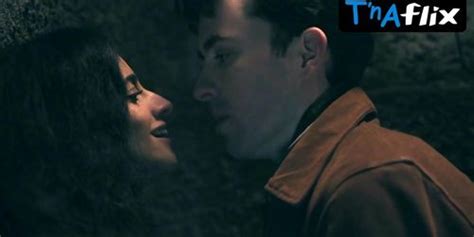 Ines Melab Breasts Scene In Monsieur Spade