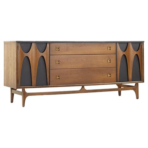 Broyhill Brasilia Mid Century Walnut Extra Long Lowboy Dresser For Sale