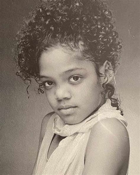 All About Tessa Thompsons Parents Dad Marc Anthony And Mom Maria