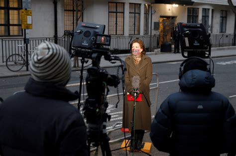 英国白金汉宫：99岁菲利普亲王已返回私人医院 搜狐大视野 搜狐新闻