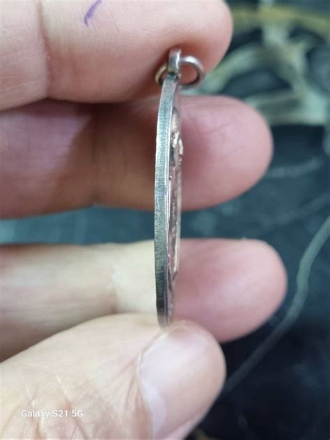 หลวงพ่อเกษม สุสานไตรลักษณ์ เหรียญ มทบ เนื้อเงิน ปี 2518 หลวงพ่อเกษม