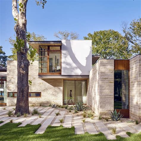 A Parallel Architecture Aia Austin