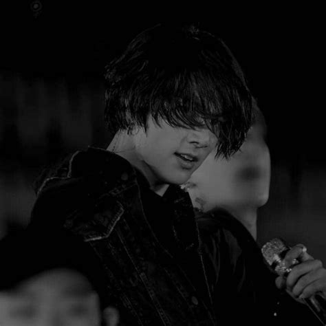 Stream Minnie⁷ Listen To My Fucked Up Own World Playlist Online For