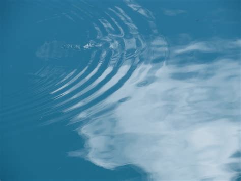 Безплатна снимка море океан облак небе слънчева светлина под вода размисъл син гледане