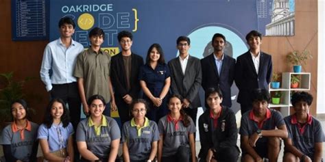 Oakridge Bengaluru Principal Pallavi Mishra With Core Council And Volunteers