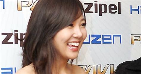 소유진 과감노출 가요시상식 빛내다 [md포토]