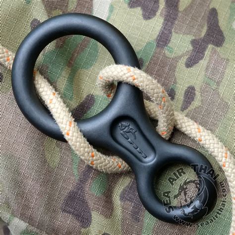 ห่วงโรยตัวรูปเลขแปด บริษัท ซี แอร์ ไทย จำกัด