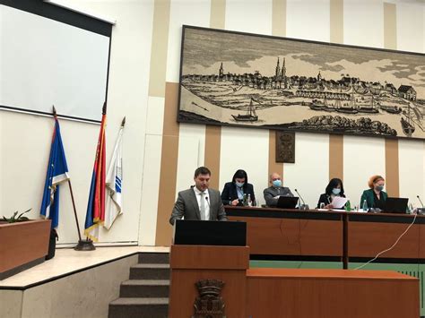 Одржана 17 седница Скупштине града Панчева БУЏЕТ НИКАД ВЕЋИ А С ЊИМ И ПЛАНОВИ Start013