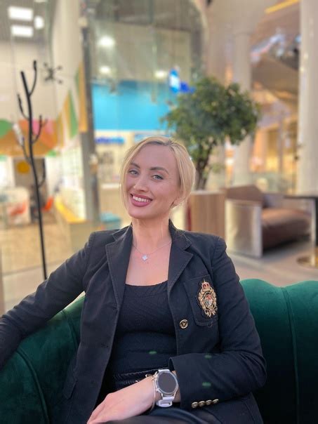 Занимаемся английским языком с детьми в мини группах и в студии проходят встречи со взрослыми в