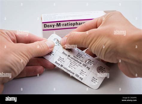 Doxy Tablets Hi Res Stock Photography And Images Alamy