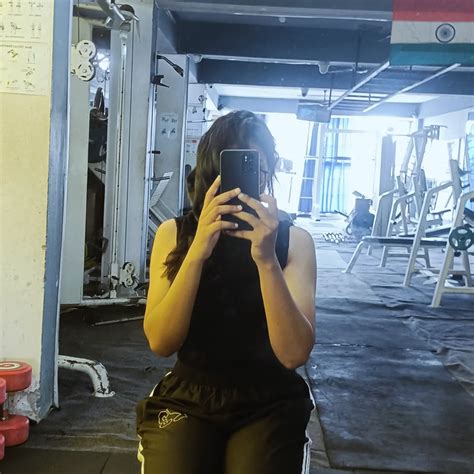 kavya singh please dila do 🎀 tag her fitness gym motivation fun meme