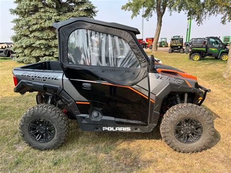 2017 Polaris General 1000 Dlx Grossenburg Implement